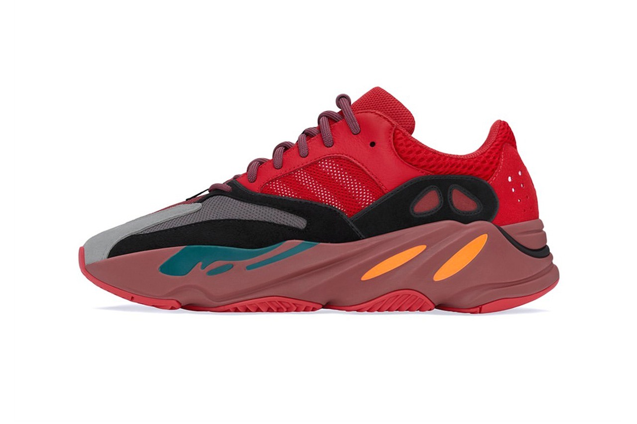 Yeezy 700 Hi-Res Red Shirts Sneaker Match